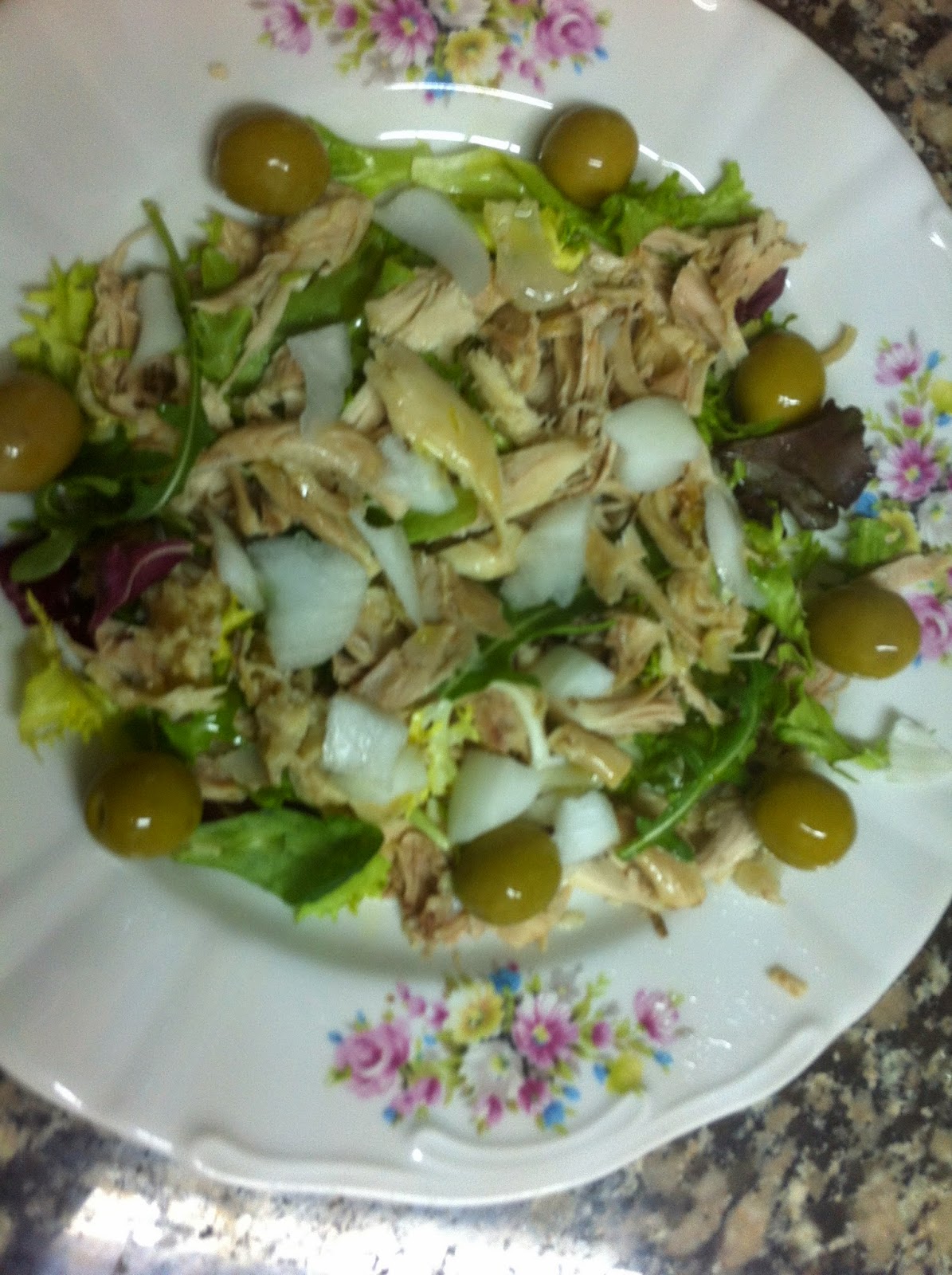 La cocina de Beli: Ensalada con zanca de pollo